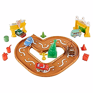 ​Disney and Pixar Cars Toys Mini Racers Advent Calendar with 5 Toy Cars, Track Pieces and Mini-Toy Accessories 25 Surprises Holiday Gifts for Kids