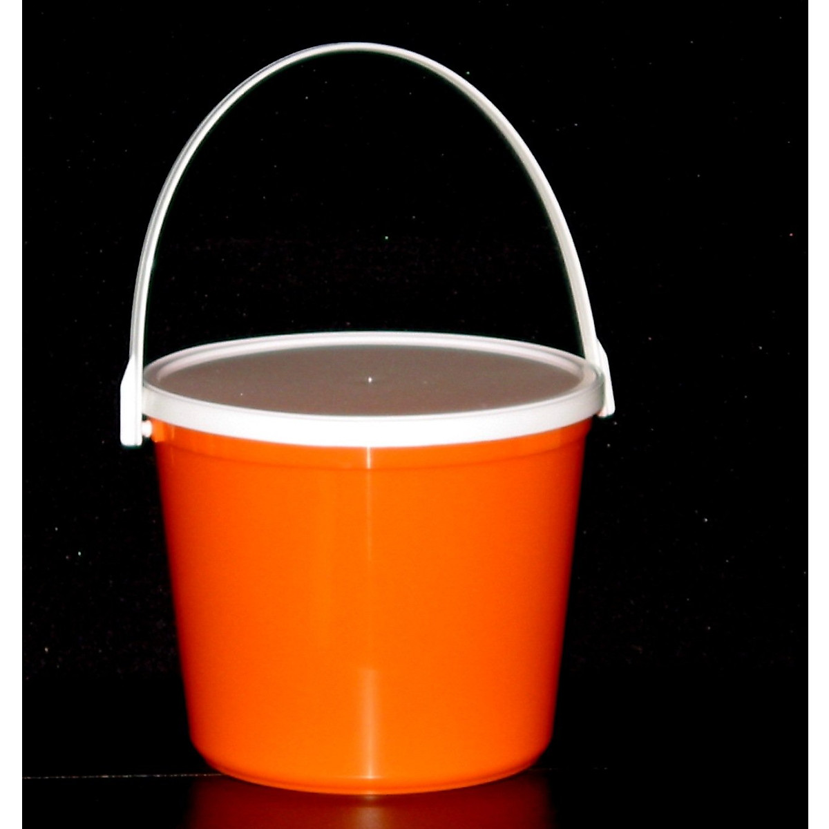 5-80 Ounce Red, Blue, Yellow, Orange and Green (1 of Each) Buckets and Lids, Made in America, Food Safe and Contains No BPA.