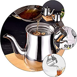 Stainless Steel Oiler with Strainer, Bacon Grease Container with Strainer and Spout, Reusable Stainless Steel Oiler for Bacon Grease, 304 Stainless Steel Oil Strainer Pot for Kitchen (24 oz)