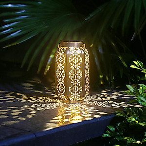 newvivid Solar Lights Outdoor Metal Solar Lantern Outdoor Hanging Retro Decorative Lanterns with Durable Handle Solar Powered Waterproof LED Table Lanterns Lighting for Yard Patio 1 Pc Bronze