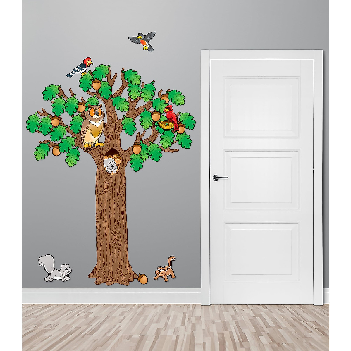 Carson Dellosa Woodland Bulletin Board Set—Seasonal Tree Cutout With Forest Animals, Autumn Leaves, Acorns, Elementary Classroom and Homeschool Decorations (120 pc)