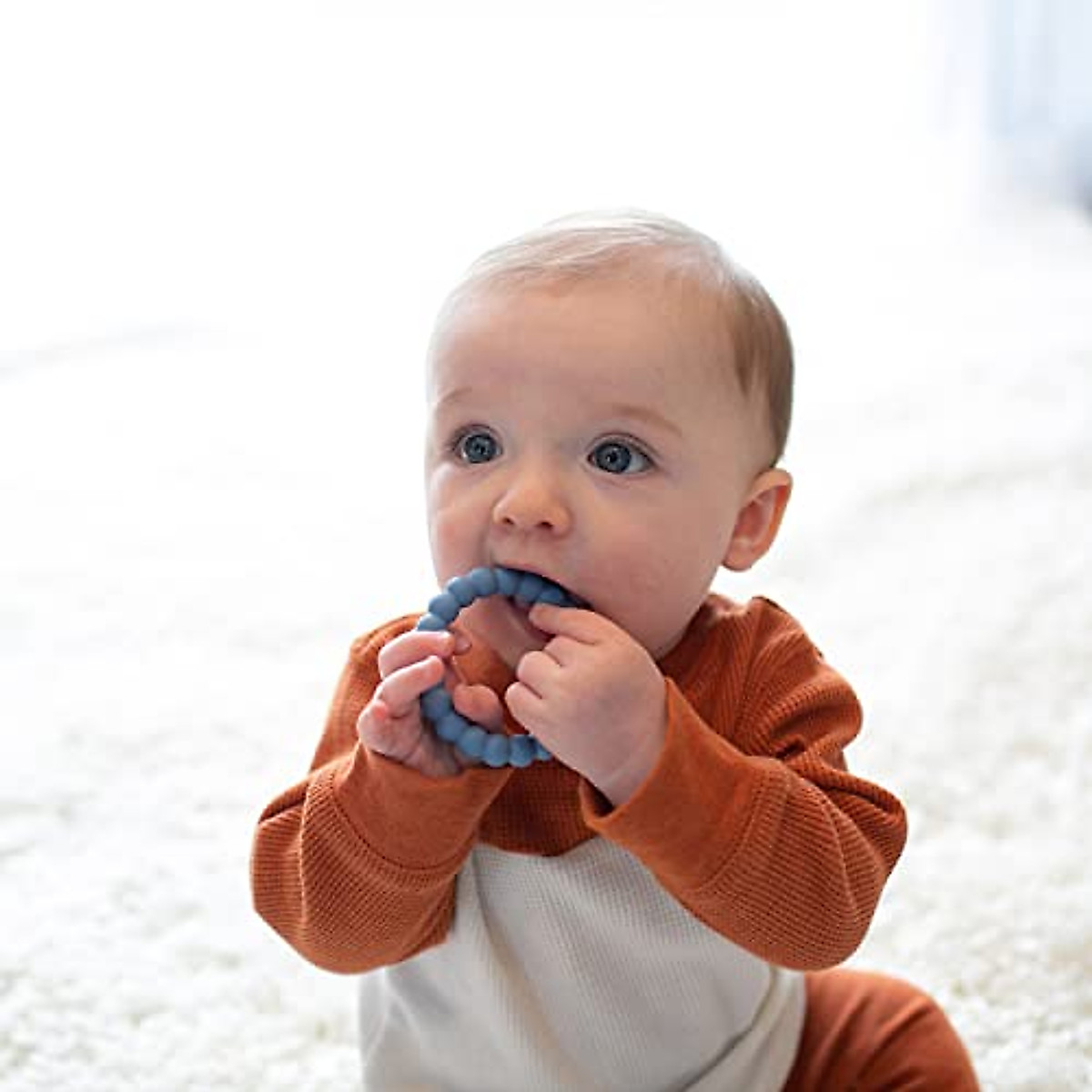 Dr. Brown’s Flexees Beaded Teether Rings, 100% Silicone, Soft & Easy to Hold, Encourages Self-Soothe, 3 Pack, Blue, Light Blue, Black, BPA Free, 3m+