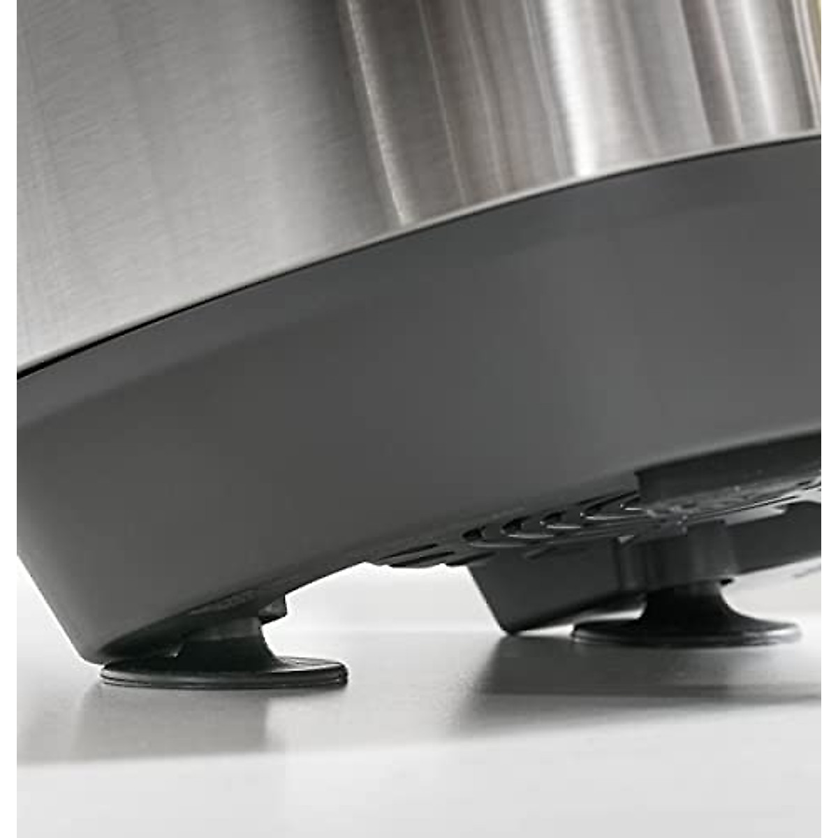 GE Blender | 5-Speed + Pulsing Option | Kitchen Essentials Blender for Shakes, Smoothies & More | Large 64 oz Tritan Jar, 7-9 Servings per Batch | Stainless Steel Blades & Exterior Finish | 1000 Watts