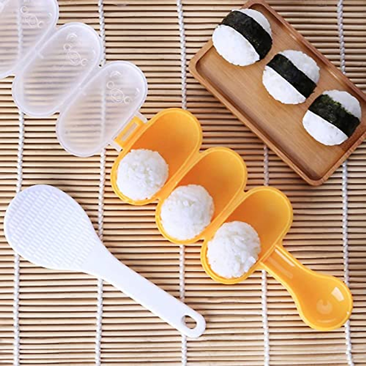 MXY Rice Ball Mould Shaker Sushi Roll Maker Kitchen Tools for Shake DIY Lunch with a Mini Rice Paddle (L-819)