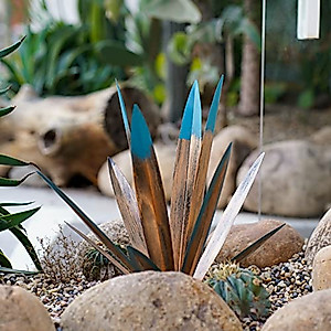 Tequila Rustic Sculpture, 2Pack DIY Rustic Hand Painted Metal Agave, Metal Agave Plant Home Decor, Garden Yard Sculpture Lawn Home Art Decoration Statue, Garden Ornaments Outdoor Decor (Small)