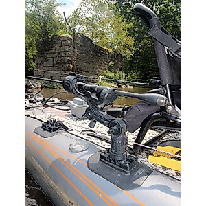 YakAttack SwitchPad Flexible Surface Mount for Inflatable Kayaks Rafts and Stand Up Paddleboards (MMSP-1001)
