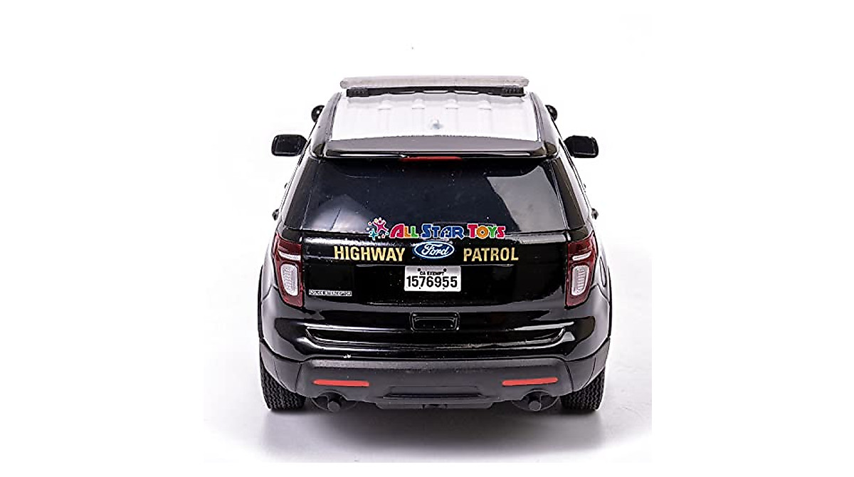 Motormax 1/24 CHP California Highway Patrol Police SUV - Collectible Model