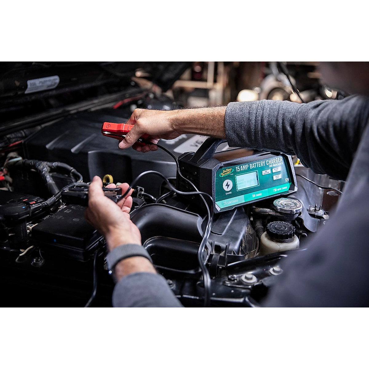 Battery Tender 15 AMP Battery Charger and Maintainer - 12V Switchable 15 AMP / 8 AMP / 2 AMP - Selectable Chemistry Standard AGM Gel - LCD Display - 022-0234-DL-WH