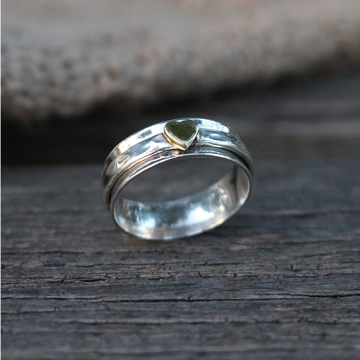 ENERGY STONE 925 Sterling Silver Simple Heart Meditation Spinner Ring (Style US68) (8.5)