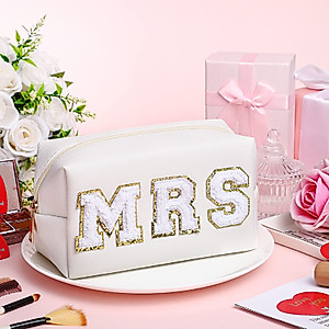 Xuniea MRS Letter Cosmetic Bag Bride Makeup Bag White Cosmetic Toiletry Bag Large Engagement Gift Bag with Zipper Engagement Gifts for Bride Wedding Bridal Shower
