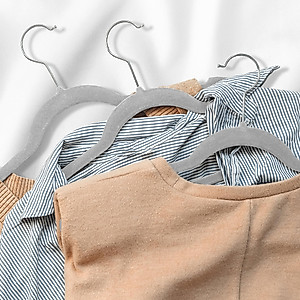 Casafield 100 Velvet Kid's Hangers - 14" Size for Children's Clothes - Gray