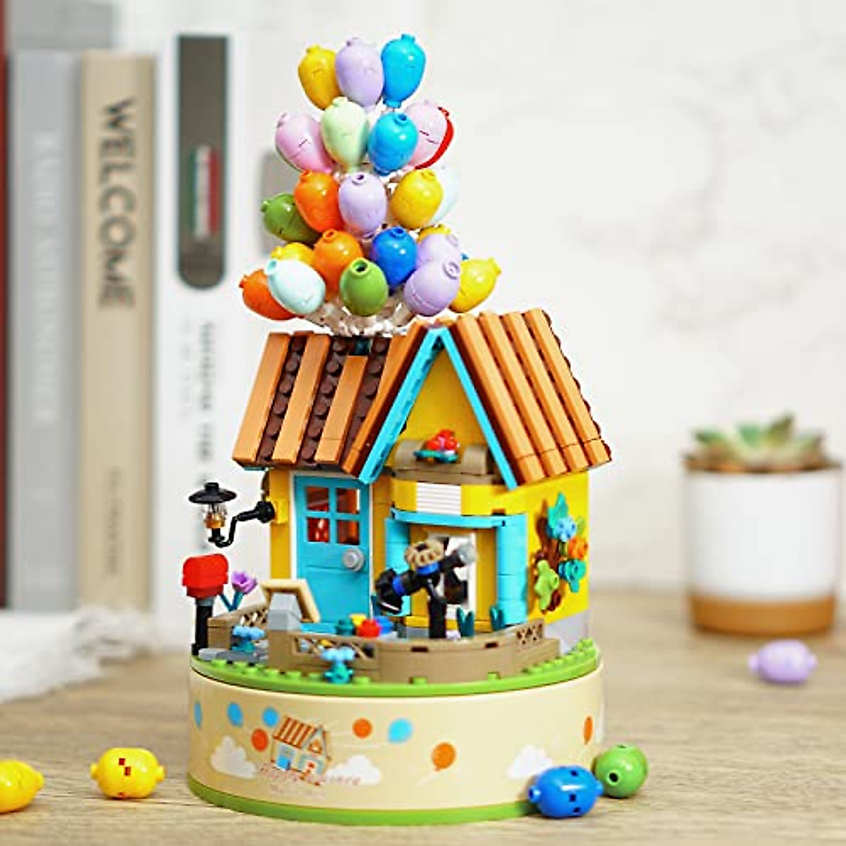 QLT Balloon Up House Music Box Building Block for Adults Girls Age 8-14 Yrs (528 PCS) Compatible with Lego Disney, Girls Toys for Valentine and Birthday Gifts