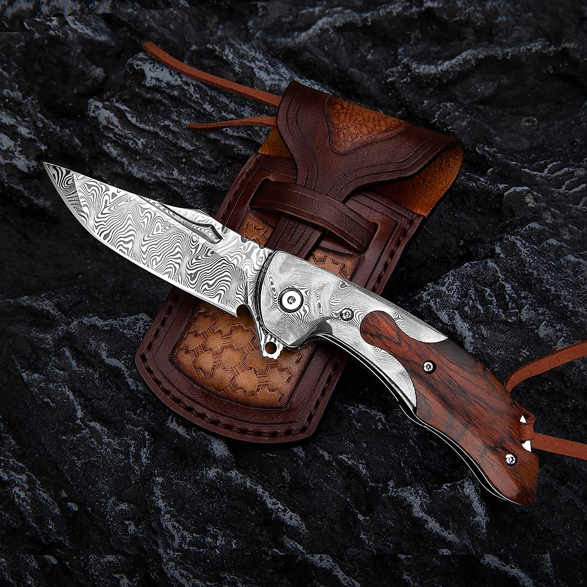 SPIRIT DEED Damascus Pocket Knife for Men,Handmade 3.4in Sharp Blade,Damascus Steel and Rosewood handel EDC,Leather Sheath Outdoor Survival Tool for Hunting