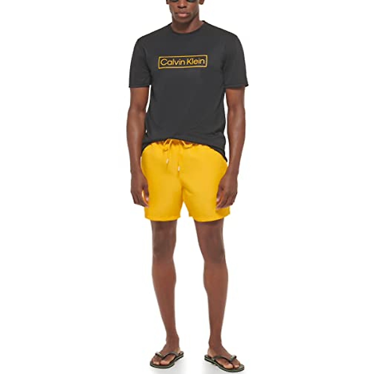 Calvin Klein Men's Standard Light Weight Quick Dry Short Sleeve 40+ UPF Protection Active Top, Black Logo, X-Large