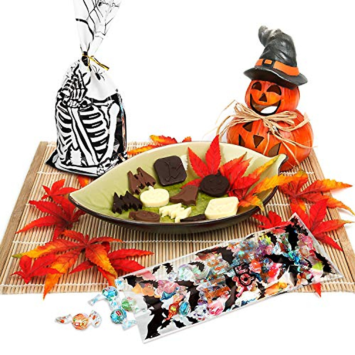 Zonon 160 Pieces Halloween Cellophane Treat Bags Halloween Candy Wrappers Pumpkin Skull Bat Presents Bags Transparent Candy Bag with 200 Pieces Ties for Halloween Party Favors