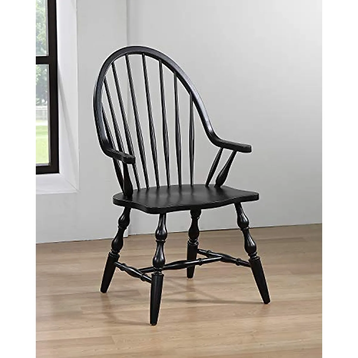 Sunset Trading Windsor Dining Chair with Arms, Antique Black with Cherry Rub (DLU-C30A-AB-2)
