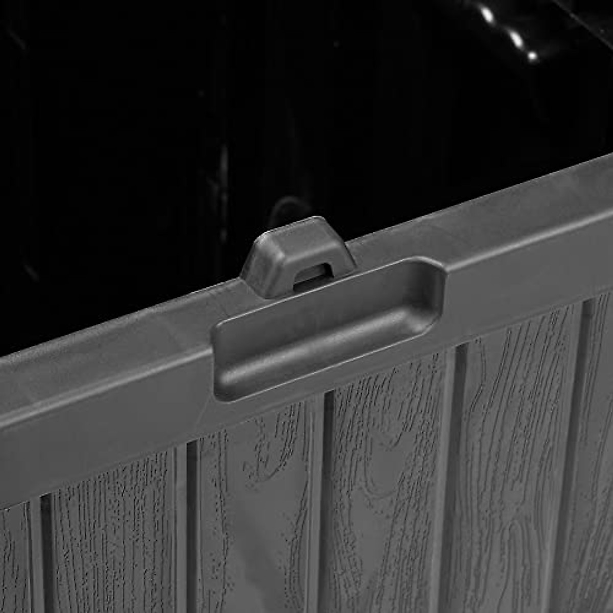 Vandue Modern Home La Jolla Weatherproof Outdoor 51 Gallon Storage Deck Box w/Lid (Black)