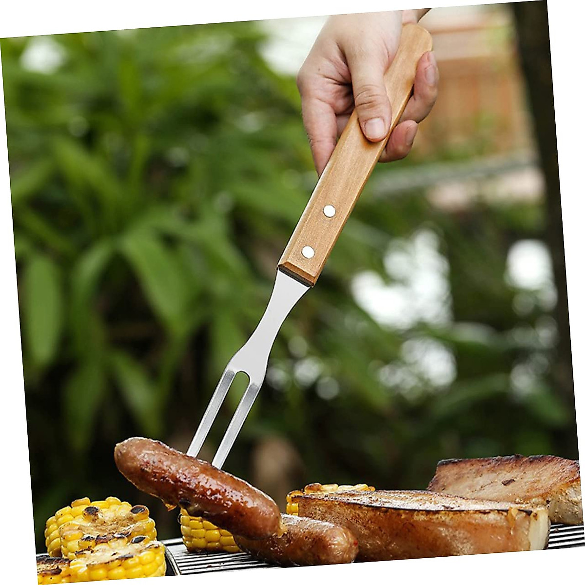 Happyyami 5 Sets barbecue and fork tools cooking grilling cutter kitchen dinnerware tools grilled serving fork bbq grill portable barbecue grill cutter heavy beef wooden handle travel