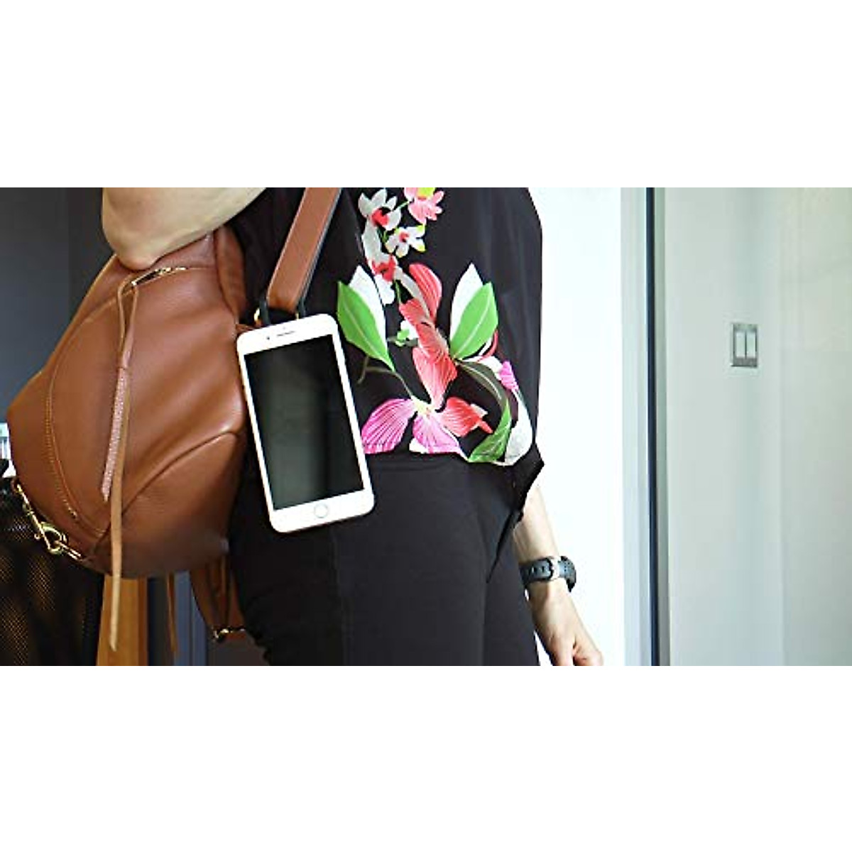 Cliphanger Pivit Black with Black Kickstand Ring Holder