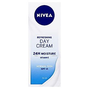 Nivea Refreshing Light Moisturising Day Cream SPF 15 - 50ml