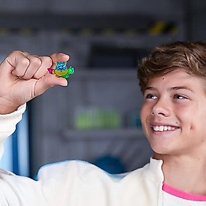 MrBeast Lab Swarms Series 2, Atomic Series Lab 5 Pack, Experiment by Adding Water, Shaking The Test Tube and Reveal 2 of The 5, 1 Inch / 2.5 cm MrBeast Themed Swarms Collectible Micro Beasts