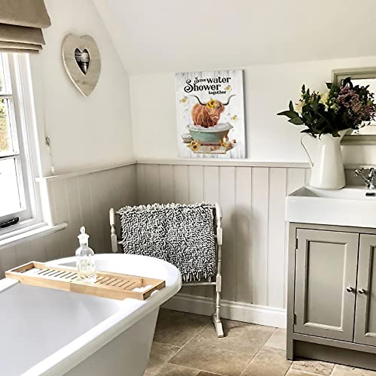 Funny Bathroom Wall Art Farmhouse Cow Bathroom Decor Highland Cow in Bathtub Picture Animal Painting Canvas Print Modern Artwork For Bathroom Bedroom Living Room Framed 12x16 Inch