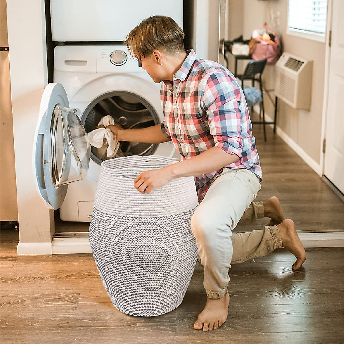 ROPECUBE 145L laundry basket with Lid, Large Foldable Laundry Hamper for laundry with net bag,Clothes Basket Organizer with 2 storage bag for Bedroom and Bathroom (White 俺的 Gray)