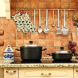 Oven Mitts Cotton Fashion Cute Dog Design 1pair Heat Resistant Oven Gloves Safe Cooking Baking Grilling Barbecue Machine Washable Pot Holders (Oven Mitts Dog Flower)