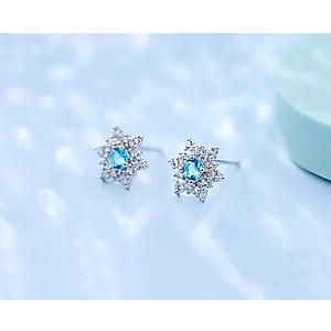 SLUYNZ 925 Sterling Silver Sparkling Blue Crystal Snowflake Studs Earrings for Women Pretty Snowflake Earrings Studs (A-Silver)