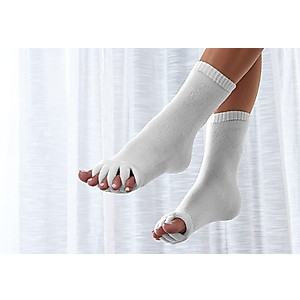 Sharper Image Moisturizing Toe Alignment Socks