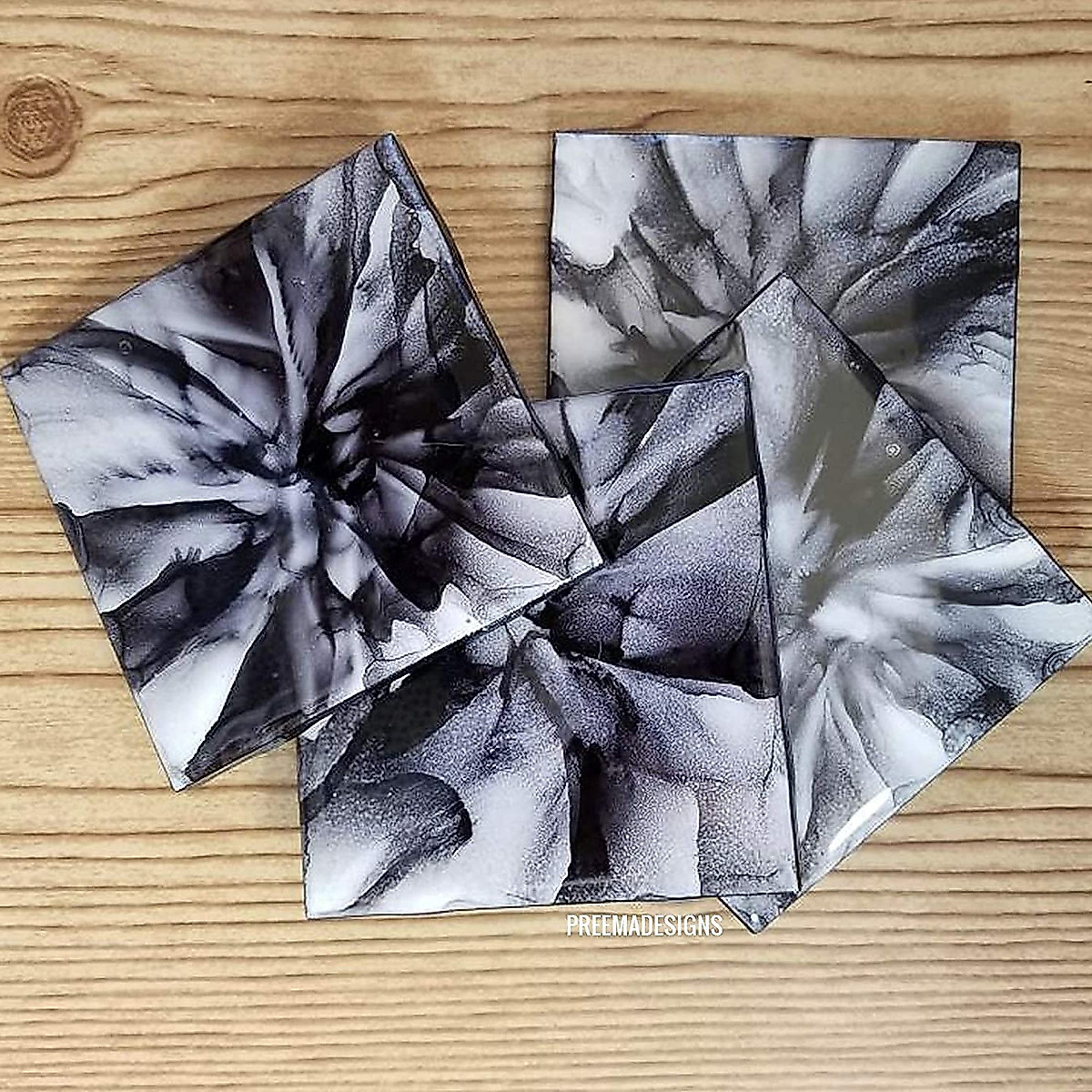 Black Alcohol Ink for Resin - Alcohol Ink Black Onyx Color 4-Ounce for Epoxy Resin, Tumblers, Resin Art, Alcohol Ink Paper, Black Pigment Ink, 3 Pixiss Needle Tip Applicator Bottles and Funnel