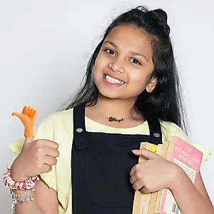 AQKILO Tiny Hands Miniature Finger Puppets with Left and Right Hand, Party Favors, Educational, TikTok Toys, 8 Pieces (4 Mixed Style)