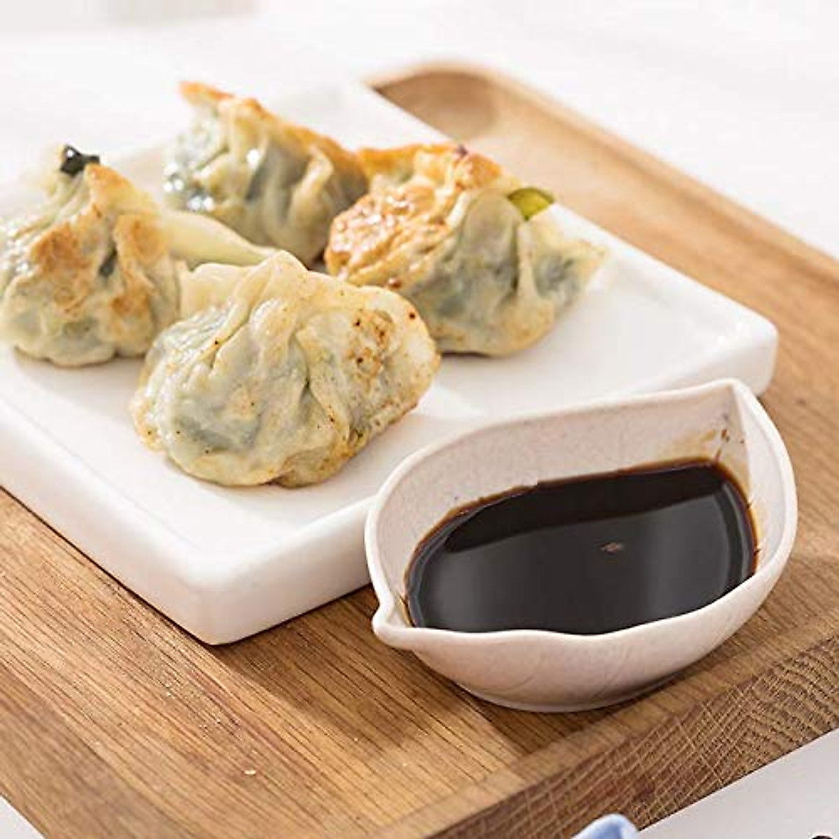 Aeyistry 4 Pcs Leaf Shape Sauce Dish,Small Dipping Bowls Appetizer Plates Wheat Straw Soy Sauce Dishes Multicolor Plastic Saucers Bowl Dinnerware Set for Vinegar/Salad Soy Sauce/Wasabi/Chili Oil