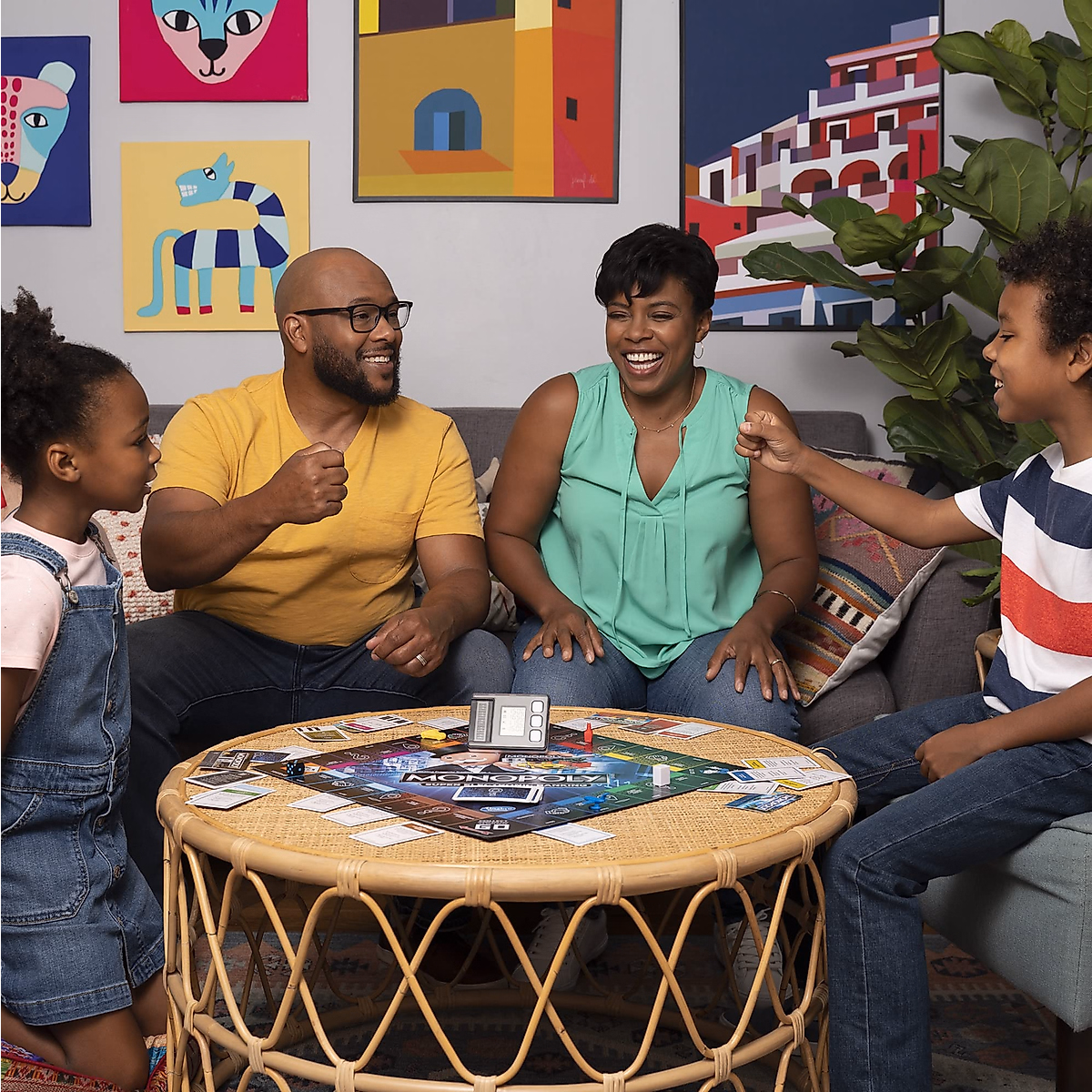 Hasbro Gaming Monopoly Super Electronic Banking Board Game, Electronic Banking Unit, Choose Your Rewards, Cashless Gameplay Tap Technology, for Ages 8 and Up