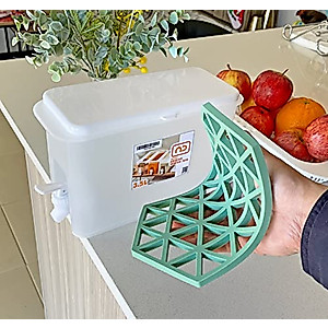 NDBOX Slim Drink Dispenser for Fridge with Spigot and Large Silicon Trivet - Spacesaver 0.92Gal Container (White Jug 1pc + Silicone Trivet)