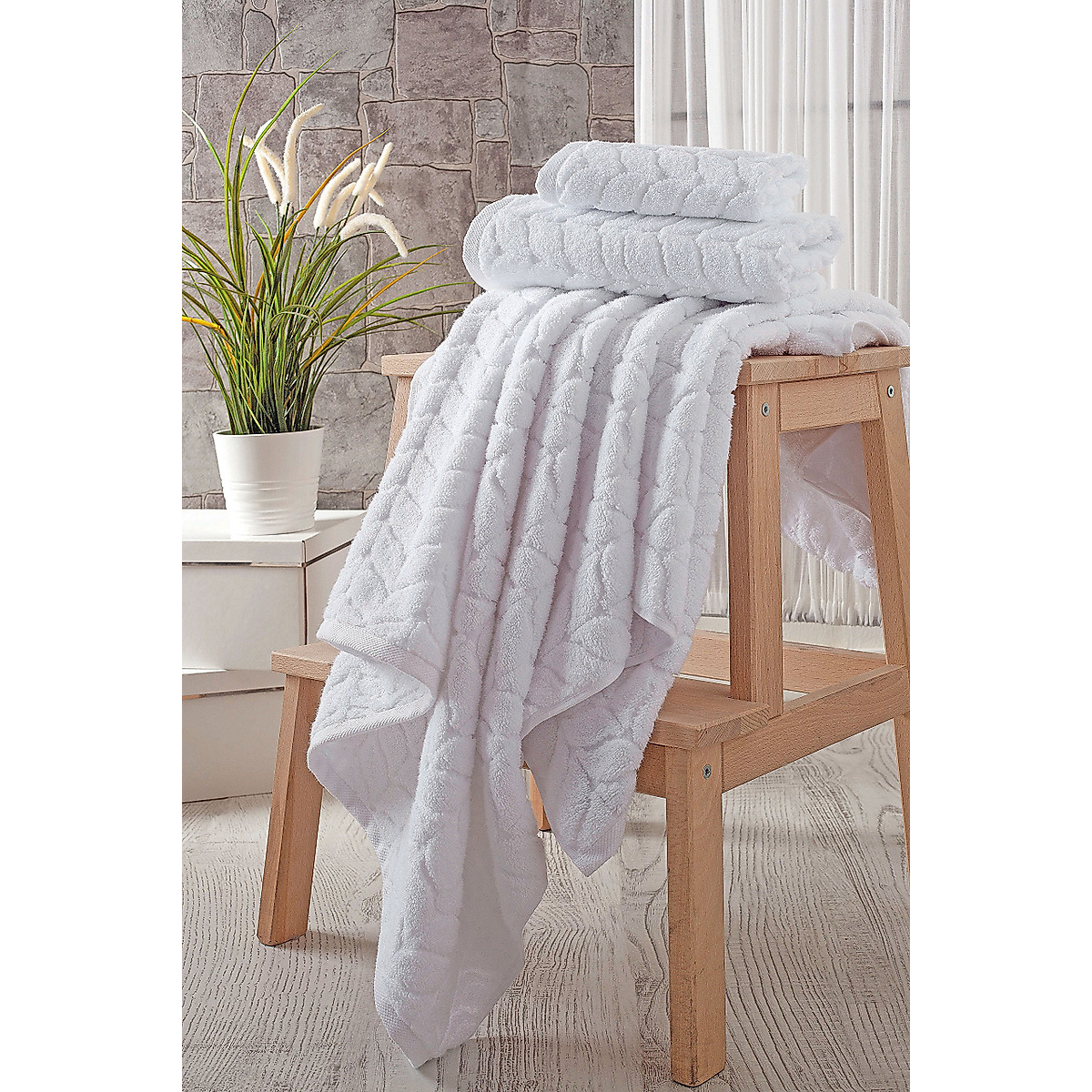 BAGNO MILANO Turkish Bath Towels, Soft Plush Jacquard Luxury Bath Towels, Quick Dry Towel Set (White, 6 pcs Towel Set)