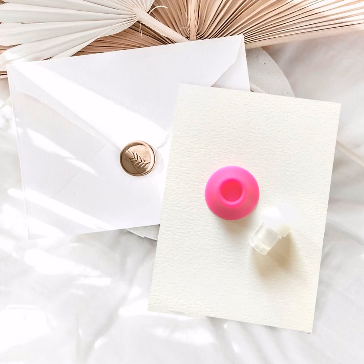 3 Dinky Dip Ink Bottles with Empty Ink jar Holder - Calligraphy Ink Wells with lids for Oblique Calligraphy Pen, Fountain Pen, Glass dip Pen, and dip Pen Holder