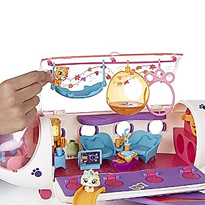 Littlest Pet Shop Pet Jet Playset Toy, Includes 4 Pets, Adult Assembly Required (No Tools Needed), Ages 4 and Up
