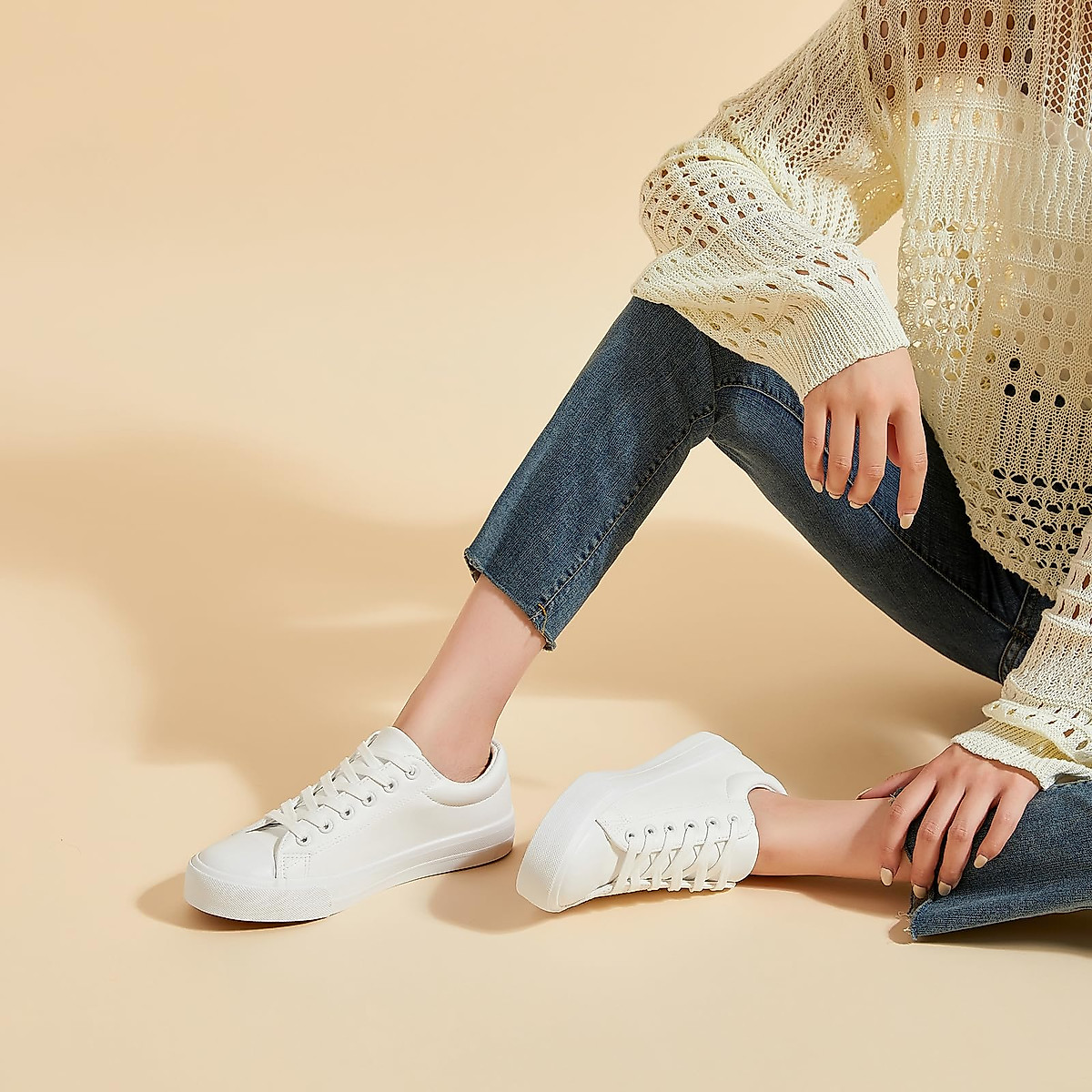 Eydram Women's Synthetic Leather White Tennis Shoes,Lace up White Sneakers,Low Top Fashion Sneakers(White.US9)