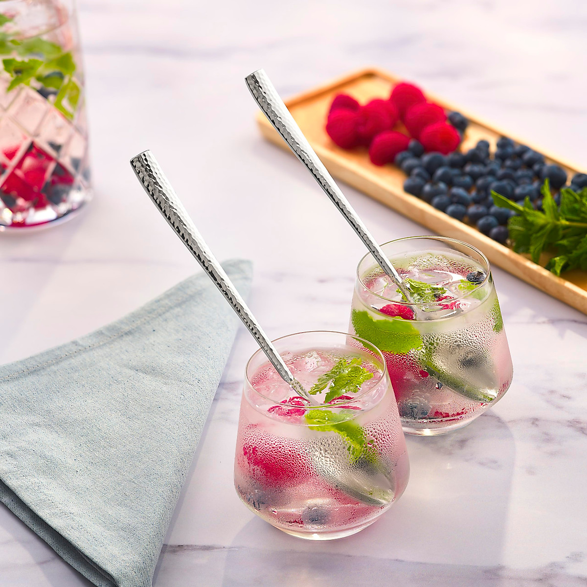 Hudson Essentials Hammered Iced Tea Spoons, 18/10 Stainless Steel Long Handle Spoons for Stirring Cocktails, Tea, Coffee, Set of 6