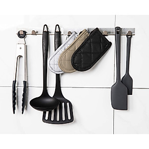 Buzhan Striped Cast Iron Skillet Handle Cover, Durable Pot Holder Sleeve, Heat Resistant Machine Washable Handle Mitts, 2 PCS