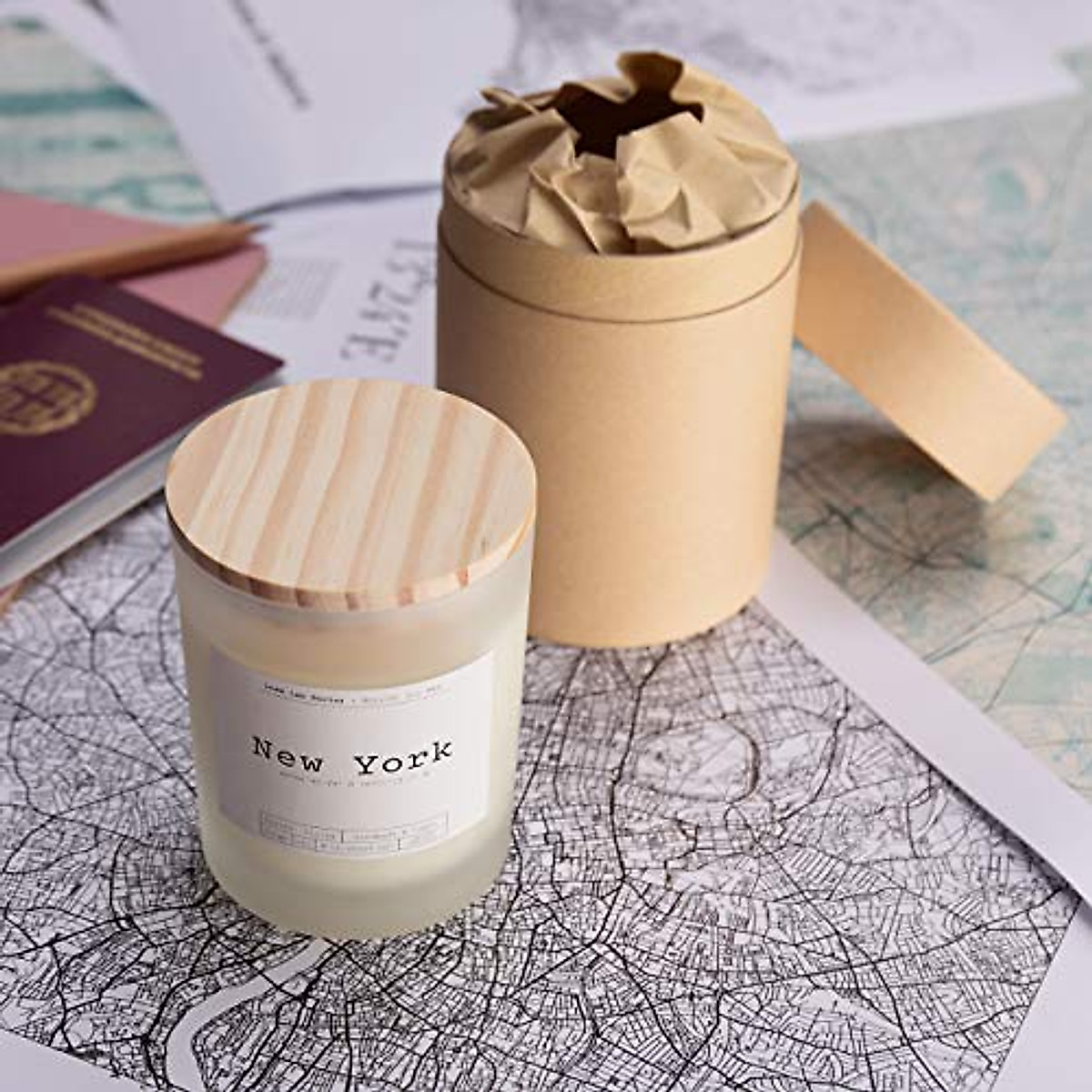 Lumaland Scented Jar Candle - New York City Memories - 100% Vegan Soy Wax - Burns 25 Hours - Sustainable, Vegan, Stylish Home Fragrance Candle - Spiced Fruit Fragrance