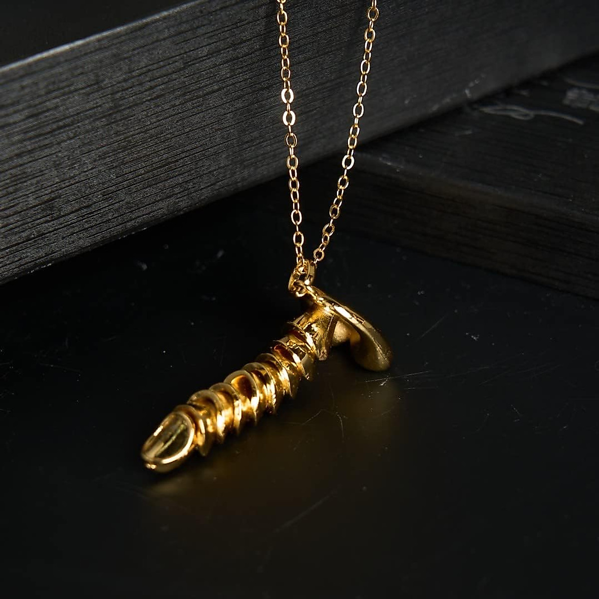 MEYFAR Funny Erectable Pendant,Creative Jewelry for Halloween Party,Creative Male Organ Modeling Necklace,Funny Jewelry for Men Women, Cool Jewelry Gift for Men Boys (Golden)