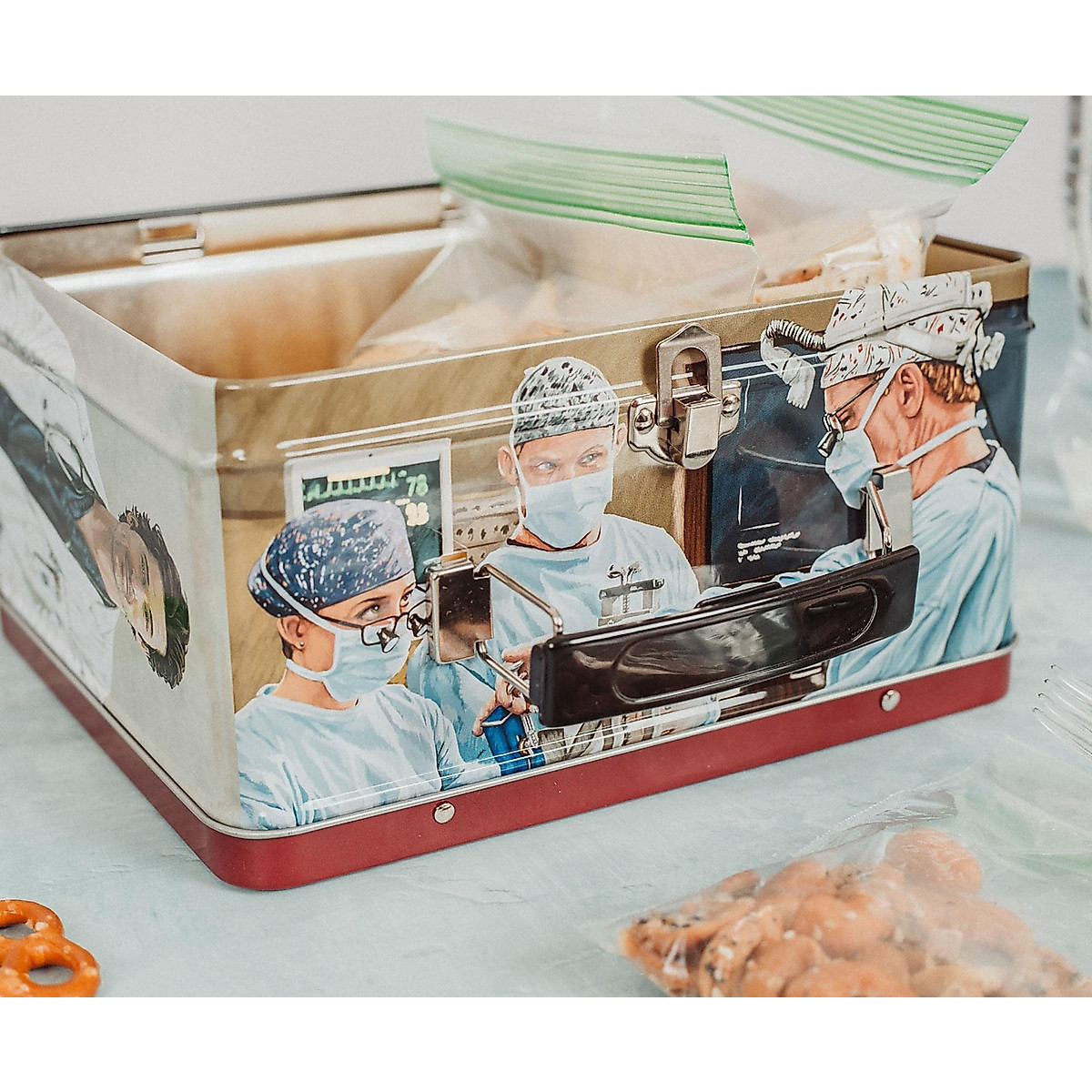 Retro Style Metal Tin Lunch Box Tote | Reusable Bag, Storage Organizer Container, Bento Box Accessories | Official TV Show Collectible | 8 x 7 x 4 Inches