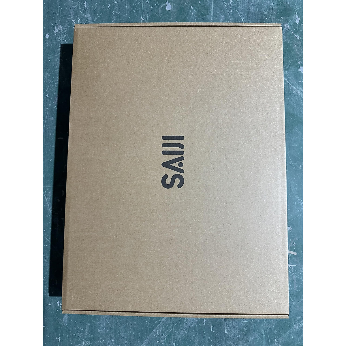 Laptop Bed Tray Desk with LED Desk Light, SAIJI Adjustable Laptop Stand for Bed, XX-Large PVC Leather Foldable Laptop Table with Book Stand, Wrist Rest, Extra Leg Room for Sofa Couch Floor (Gray)