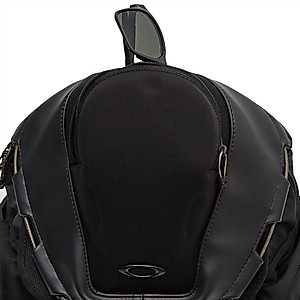Oakley Men's Kitchen Sink Backpack, Stealth Black, One Size