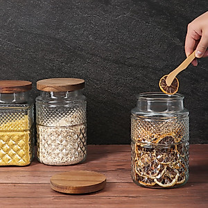 EkkoVla 60 FL OZ Large Glass Storage Jar, Set of 2 Glass Food Storage Containers with Wooden Lids, Kitchen Cereal Canisters Decorative Glass Jars with Airtight Lids for Candy Snack Nuts Coffee Tea