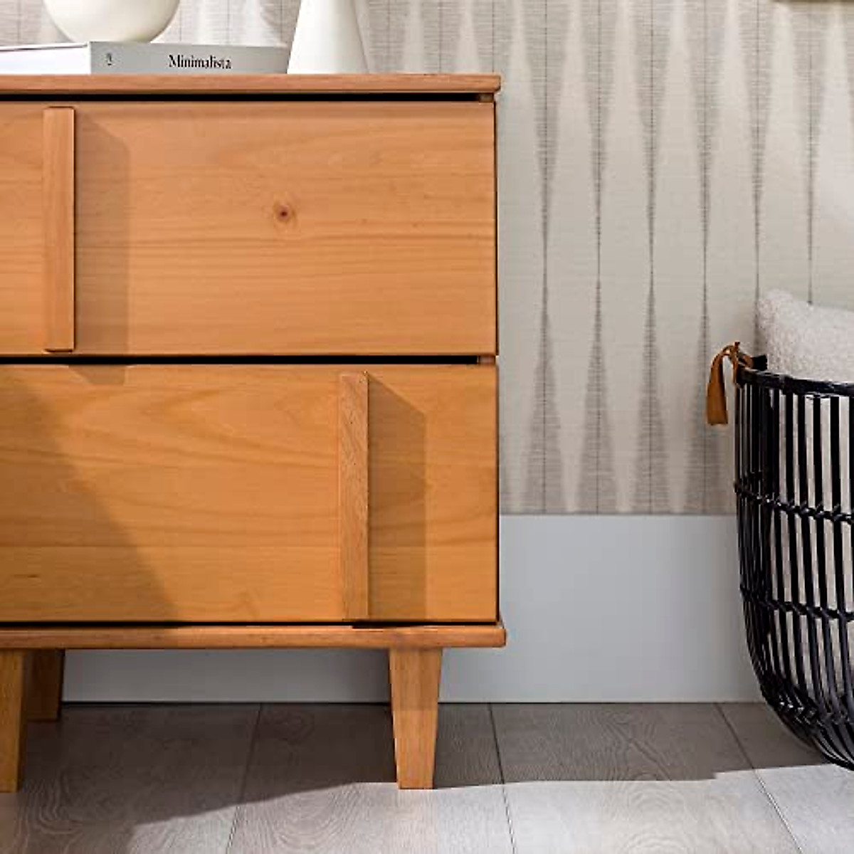 Walker Edison Sprague Contemporary Detailed Drawer Solid Wood Nightstand, 20 Inch, Caramel