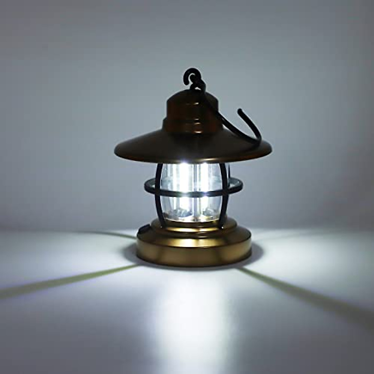 Camping Hanging Lantern, Vintage Hook Design One Button Switch 3 COB Battery Powered Garden Hanging Lamp