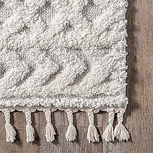 nuLOOM Akia Lattice High/Low Tassel Area Rug, 9' x 12', Beige